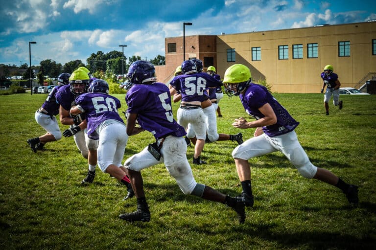 Football Running Plays: A Guide to Fundamental Run Concepts - GoRout